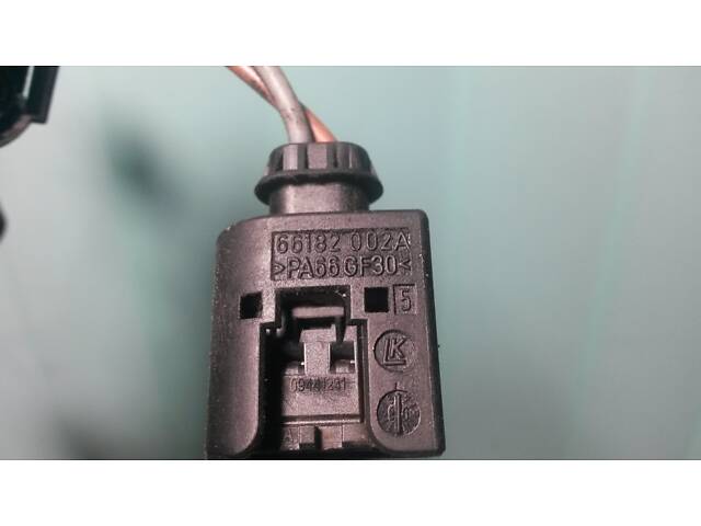 Уживані Фішка форсунки, роз'єм Renault Kangoo 2008-.Megane III 2010 ...