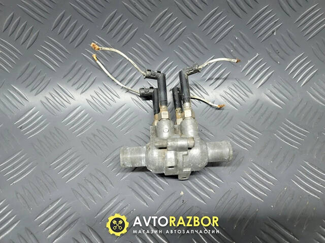 Блок підігріву охолоджувальної рідини 110019707R на Renault Laguna II ...