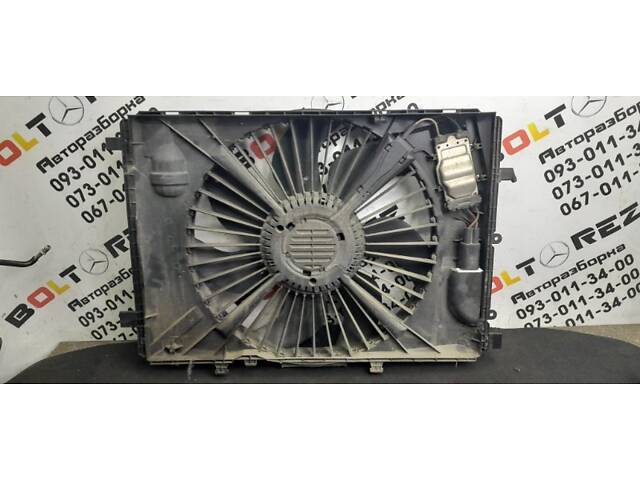 Диффузор радиатора Mercedes A2045000393 | Купить на Запчасти RIA.com