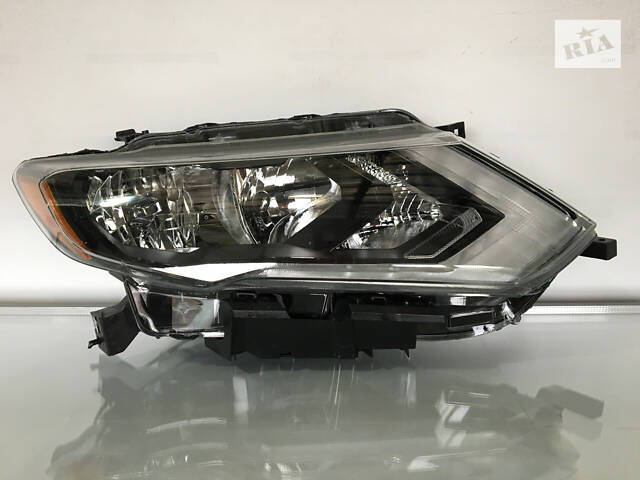 Фара галоген Nissan Rogue 2017-2020 права 26010-6FL0A | Купити на ...