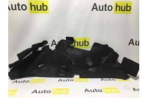 Купить материал для вибро и шумоизоляции автомобиля на Porsche Macan бу ...