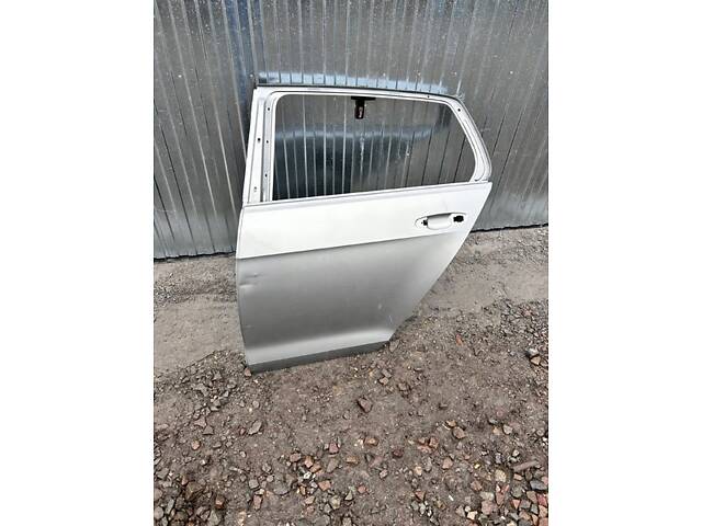 Двері задні ліві VW GOLF VII HB | Купити на Запчастини RIA.com