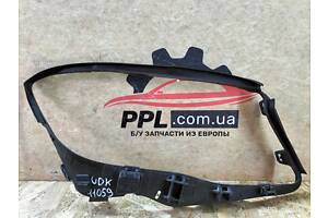 Купить уплотнители фары на Mercedes бу с разборки и новые на RIA.com