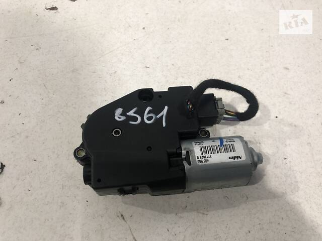 Мотор люка для Mercedes Benz W212 E-Klasse 2009-2016 б/у: Моторчик люка ...