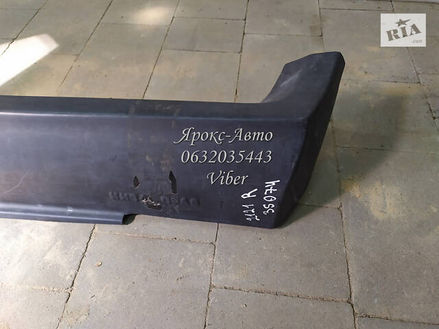 Накладка порога Нива 2121 правая сторона пластик 000035074: Накладка ...