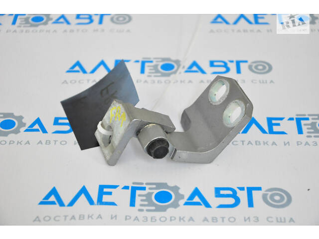 Петля двери верхняя передняя правая Jeep Cherokee KL 14-: Петля дверей ...