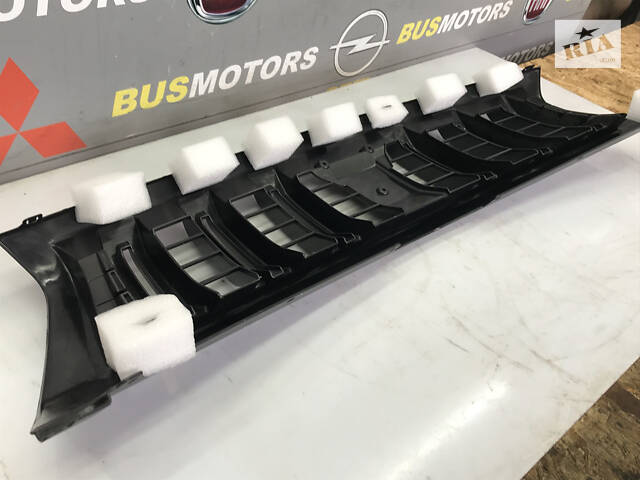 Решетка радиатора Mitsubishi L200 2015-2022 7450A885 | Купить на ...