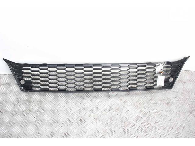 Решетка в бампер 16- новая оригинал Mitsubishi ASX 2010-2022 6402A505 ...