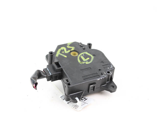Шаговый двигатель печки правый 05-09 Toyota Avensis T25 (T250) 2003 ...