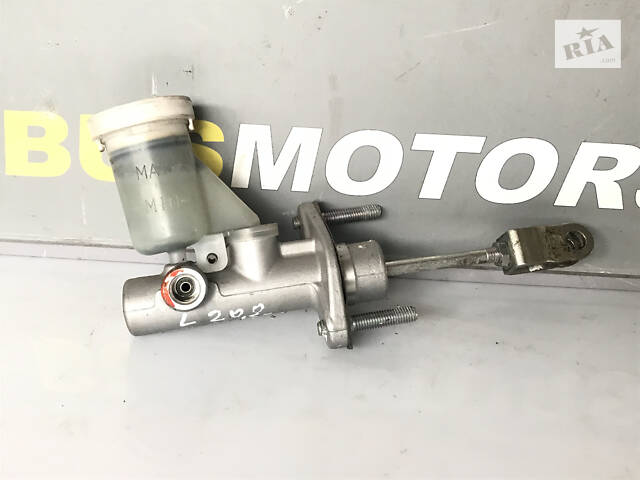 Циліндр зчеплення головний Mitsubishi L200 2015-2022 2345A053 | Купити ...