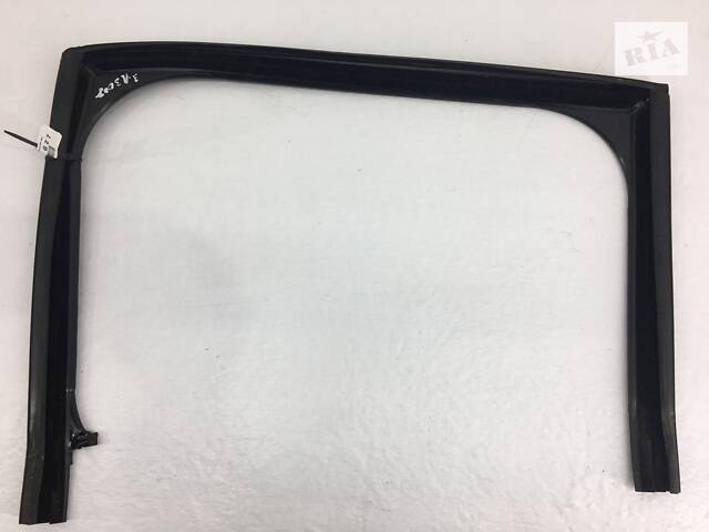 Ущільнювач бокового скла задній лівий PEUGEOT 3008 2009-2013 ...