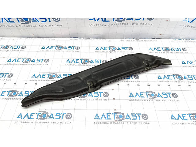Уплотнитель крыла дверь-крыло левый Dodge Challenger 09-19 надрыв ...