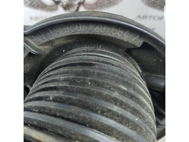 Витратомір повітря Volkswagen Passat B6 2.0 fsi 3c0129684a | Купити на ...