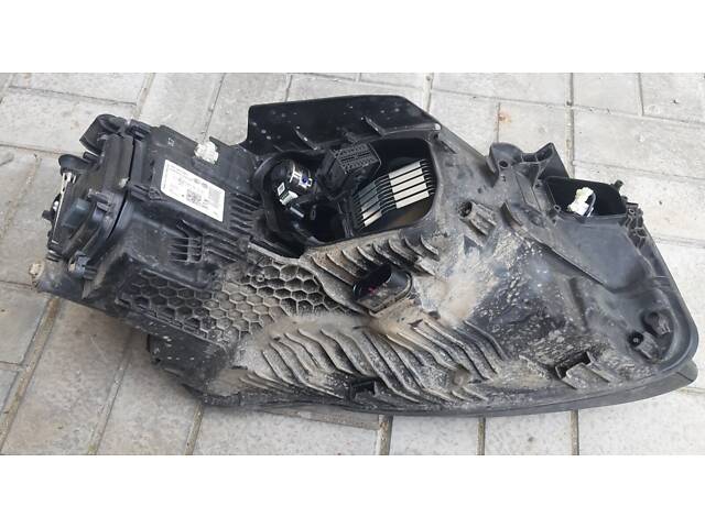 Volkswagen Touareg фара ліва 761941113 761941081 | Купити на Запчастини ...