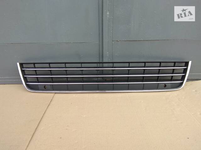 Решітка бампера переднього з хромом решітка решітка ришотка для ...