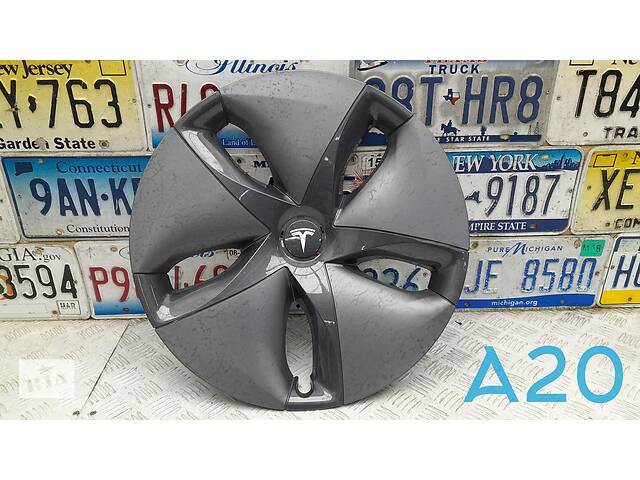 104423199B - Б/у Ковпаки колісні на TESLA MODEL 3 Long Range: Ковпак на ...