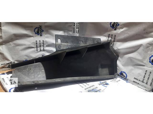 8C11 V8311-AB Ford дефлектор радіатора лев: Дефлектор радіатора в Києві ...