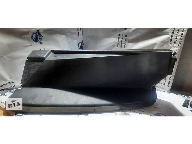 8C11 V8311-AB Ford дефлектор радіатора лев: Дефлектор радіатора в Києві ...