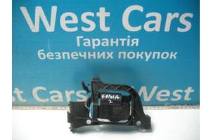 Б/У Двигун вентилятора обігрівача з кронштейном 2011 - 2014 6R2907511A ...