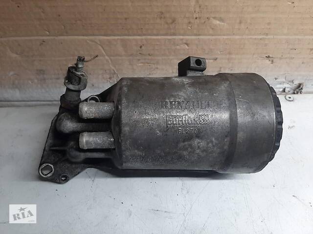 Б/у Корпус масляного фільтра 8200969622 8200006472 93160657 Nissan ...