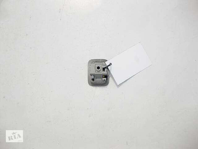 Б/У Mercedes-Benz A2218100040 9051 Крючок для одежды над задним ...