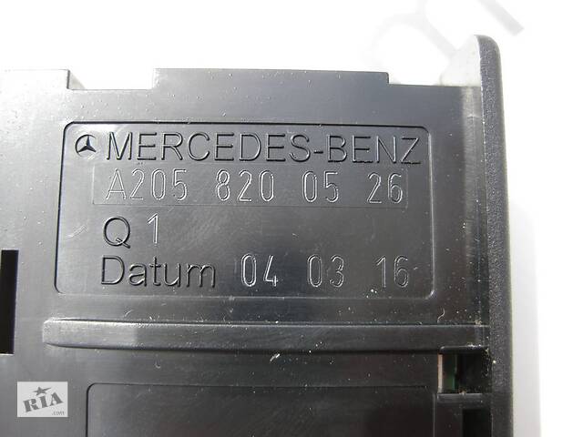 Б/У Mercedes-Benz A2058200526 Модуль подключения USB, SD card в ...