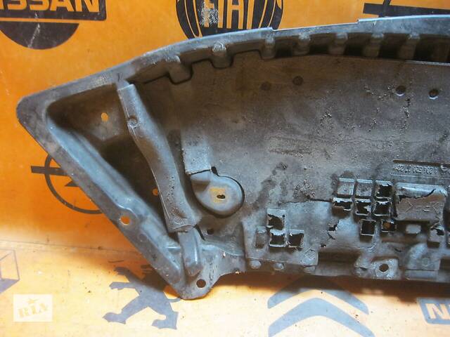 Б/У Защита переднего бампера MERCEDES-BENZ C-CLASS (W204) А2045200723 ...