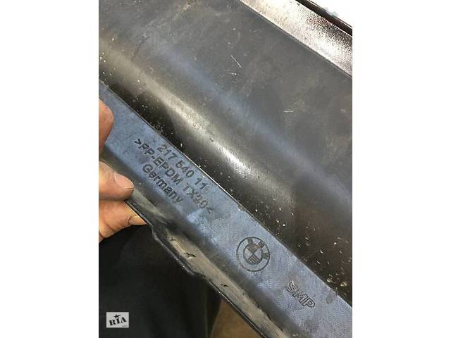 BMW G30 G31 DYFUZOR DOKŁADKA ZDERZAKA ЗАД M-PAKIET: Трійник омивача лобового скла в Львові на ...