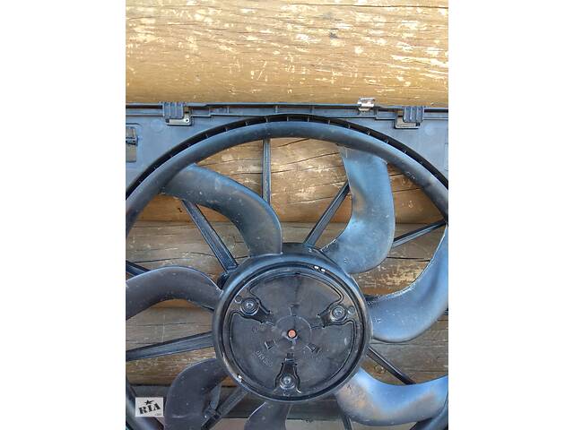 8w0121207b Дифузор 8W0121207B з вентилятором комплектний в СБОРЕ Audi ...