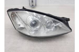 Фара правая Мерседес Mercedes-Benz W203: Фары в Киеве на ZAPCHASTI.RIA