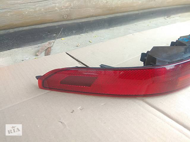 4m0945095 Фонарь 4M0945095 в ЗАДНИЙ бампер ЛЕВАЯ сторона Audi Q7 4M ...