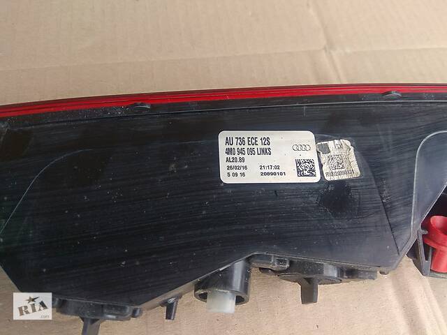 4m0945095 Фонарь 4M0945095 в ЗАДНИЙ бампер ЛЕВАЯ сторона Audi Q7 4M ...