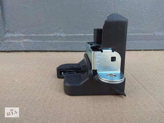 Замок кришки багажника для Volkswagen Golf VII 2013-2019 рік Variant ...