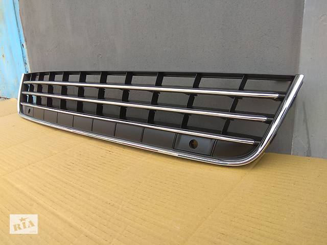 Решетка бампера переднего с хромом под партроник // решотка ришотка ...