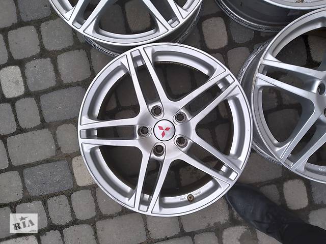 Вживаний диски для Mitsubishi Lancer X: Диски в Ходореві на ZAPCHASTI.RIA