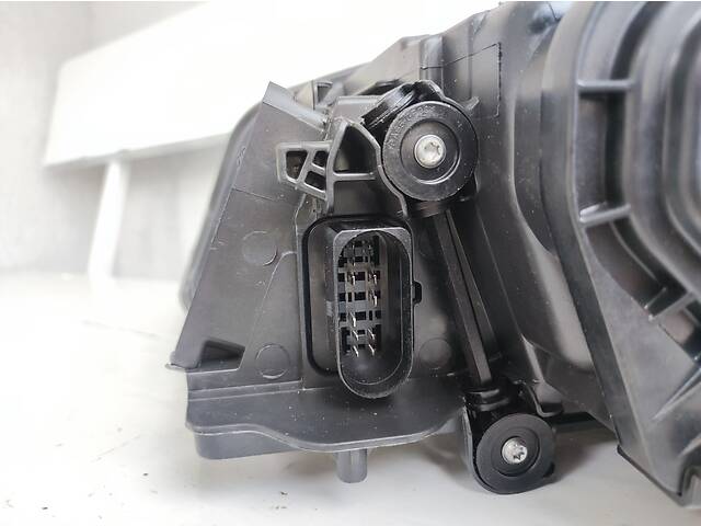 Новая оригинал фара ПРАВАЯ для Audi Q7 FL LIFT 2009-2015 год // Bi ...