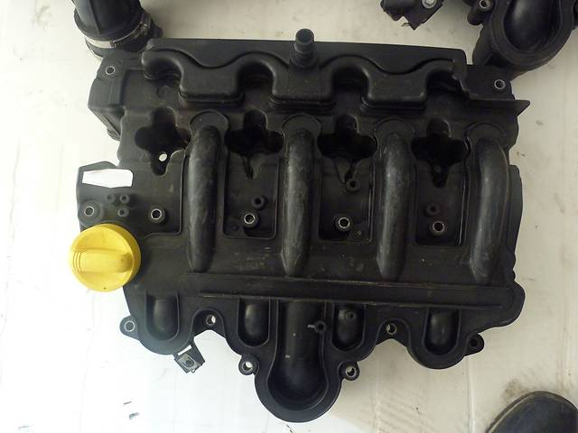 Клапанная крышка Рено Мастер, Рено Трафик Опель Мовано, Опель Виваро ...