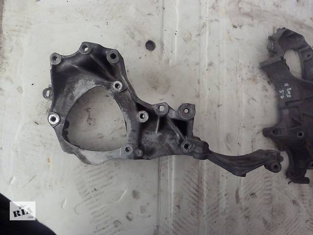 Кронштейн паливного насоса Рено Мастер,: Насос паливний в Звенигородці ...