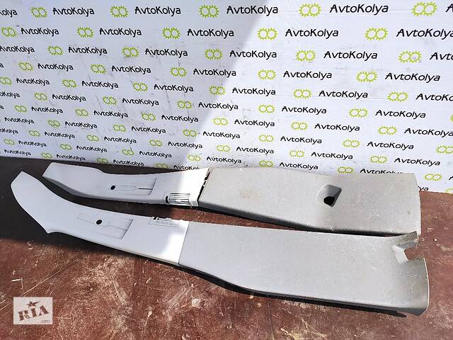 Накладка средней стойки салона VW T5 2003-2010: Накладка середньої ...