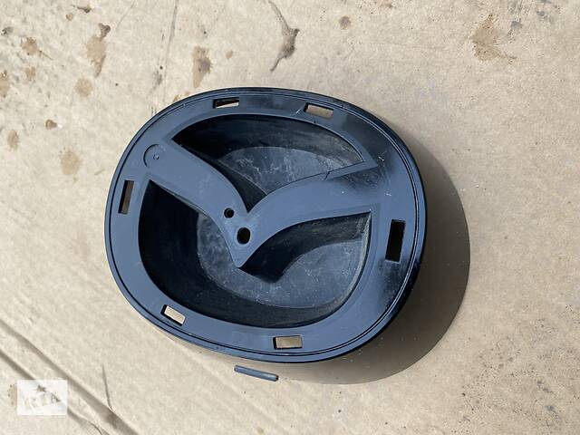 Підіум емблеми решітки радіатора Mazda CX-5 2017р - KB8A50721 | Купити ...