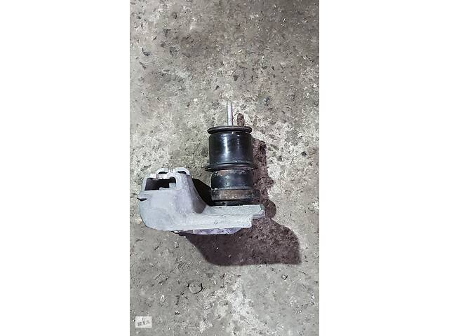 Подушка мотора бічна права ліва 2.5 cvt Subaru Outback BN/B15 15-19 ...