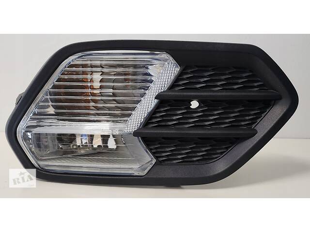 Противотуманка поворотник правий решіточка ford escape 17-: Поворотник ...