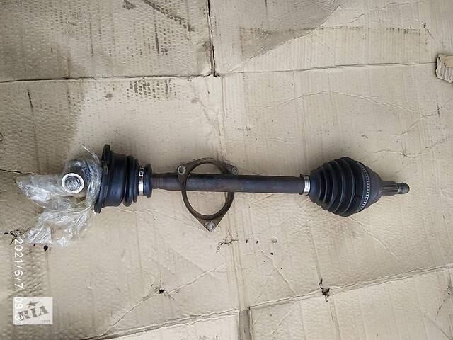 7700103022 Привод (полуось) перед лев МКПП L=660 (28/D37t) (без ABS) 2 ...