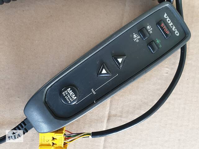 Пульт пневмоподвески VOLVO FH 20756754/20883943: Пульт пневмоподвески в ...