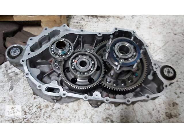 Редуктор большого мотора с повреждёнными сайлентблоками Tesla model S ...