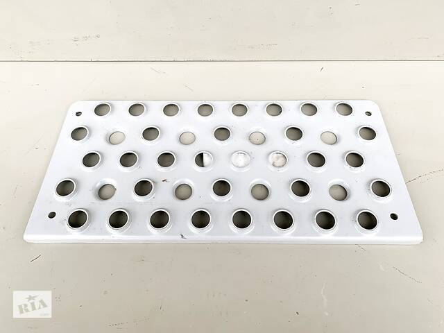 Ступенька Mercedes A9406660128 / A 9406660128 / Mercedes Atego / Actros ...