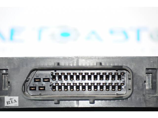 Transmission Control Module VW Tiguan 09-17: Трійник омивача лобового ...