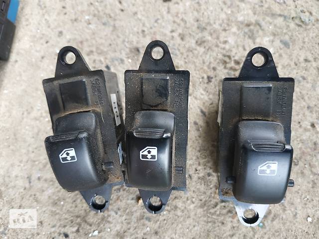 96190777 Кнопка включення мотора склопідйомника для Chevrolet Tacuma ...