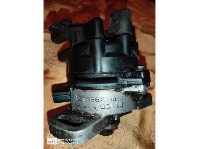 221000C810. T2T53671 Б.у Трамблер для Nissan Serena 2.0 16V 1991-1999 ...