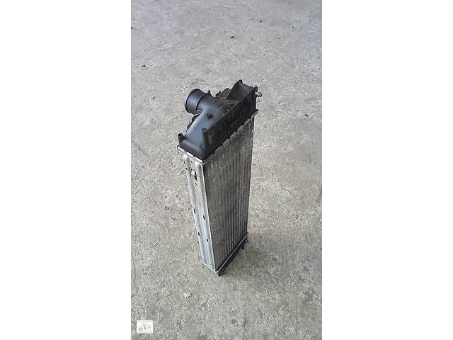 Б/у Радіатор інтеркулера Mercedes Sprinter 9065010101 (2006-2015 ...